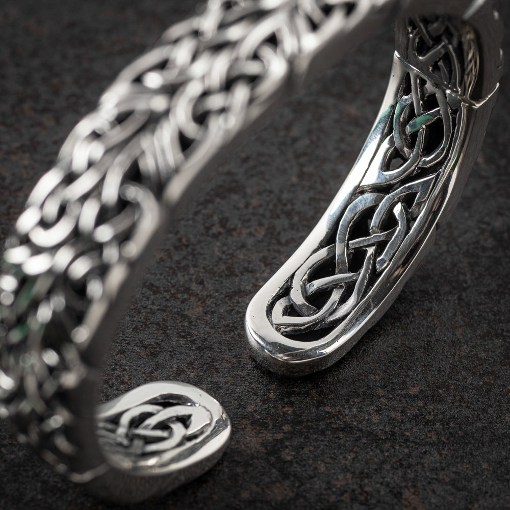 Celtic Knots Shackle - Hinged Bangle | Vintage Gifts – Old World Steel