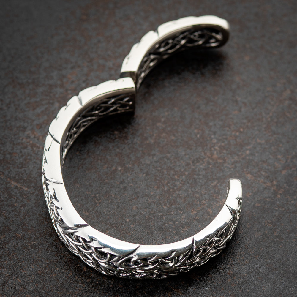 Celtic Knots Shackle - Hinged Bangle | Vintage Gifts – Old World Steel