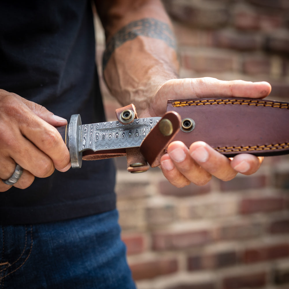 Classic Hunter - Damascus Knife (Red) | Old World Steel